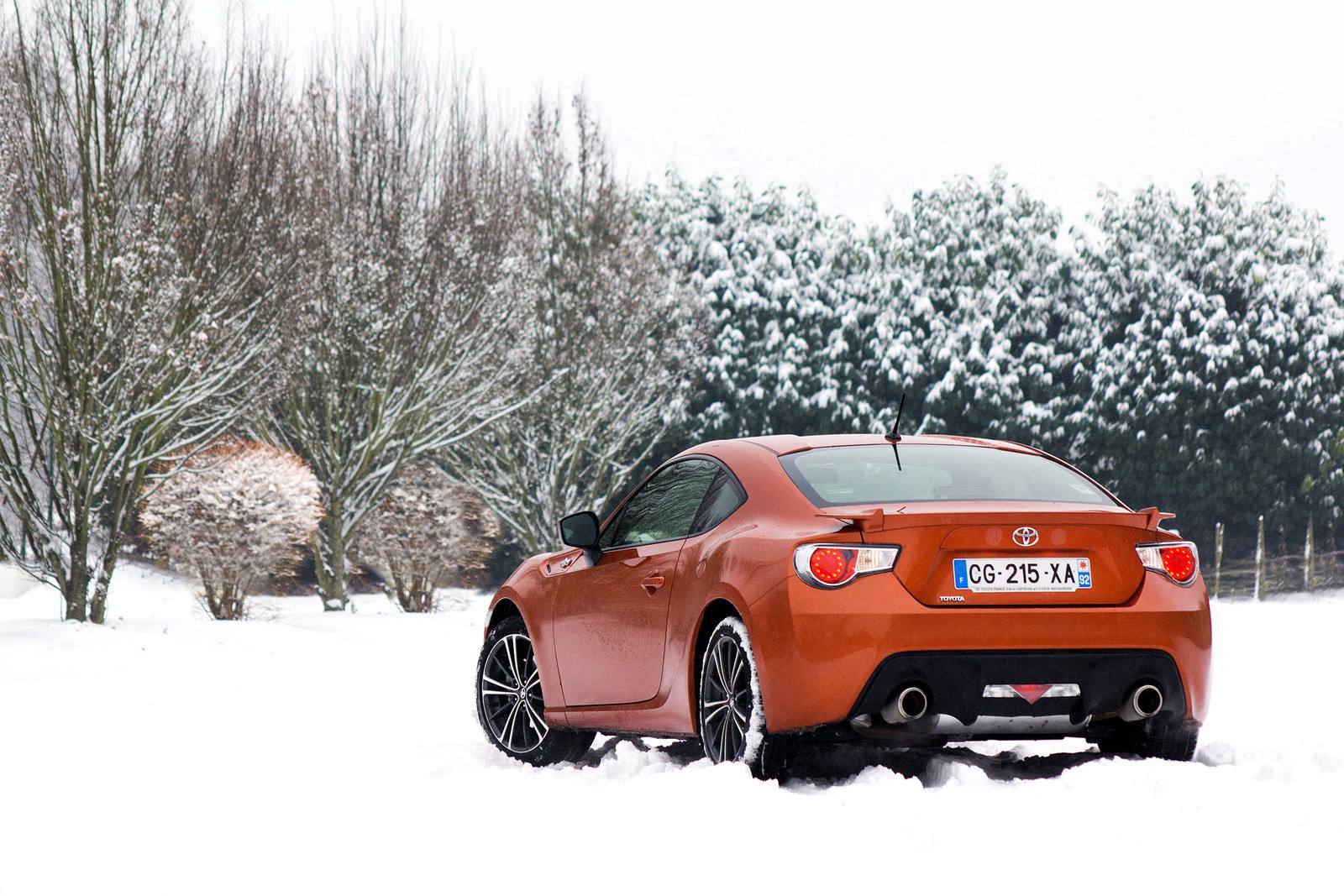 Toyota GT86 : l'essai de l'extrême ! - Les Voitures