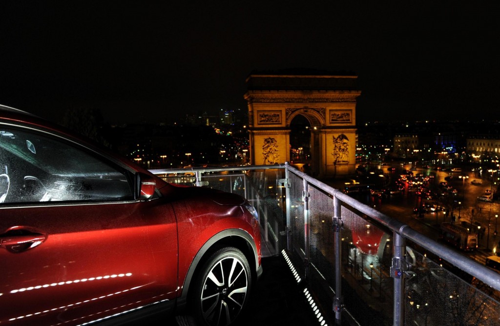 Vidéo : retour sur l'exposition Nissan Rooftopping de Paris... - Les ...