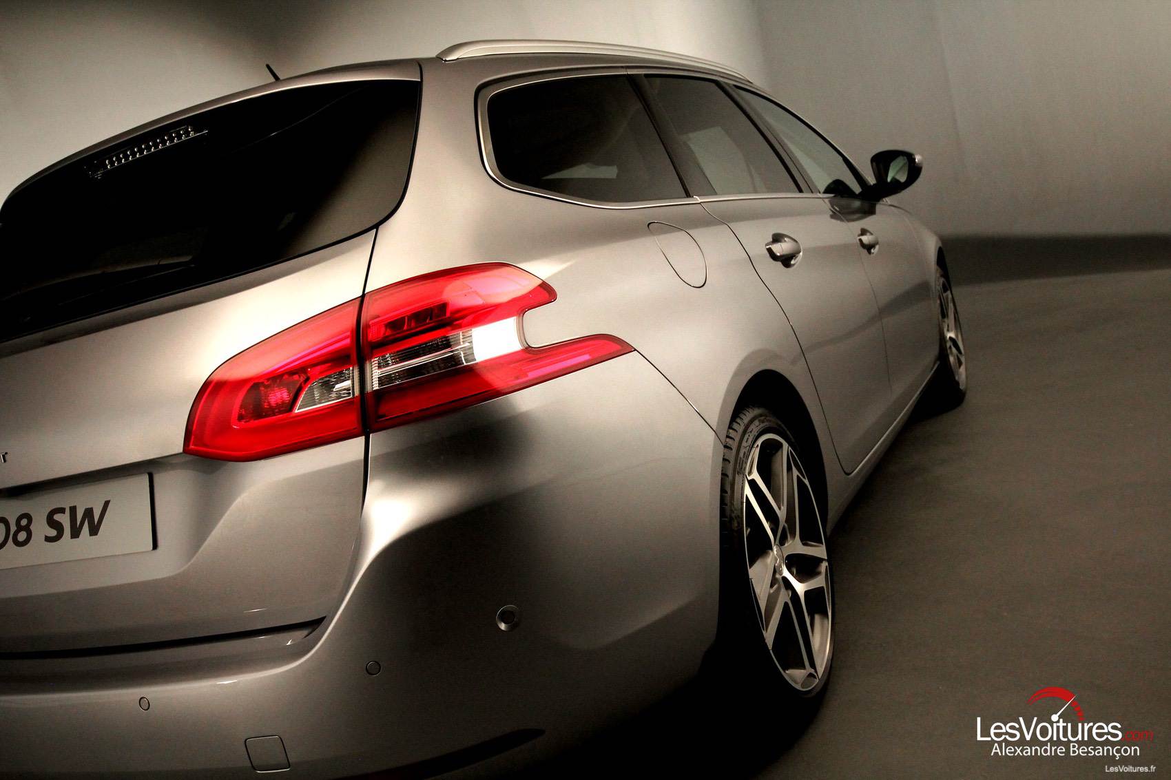 Peugeot 308 SW : le superbe break se dévoile en avant-première... - Les ...