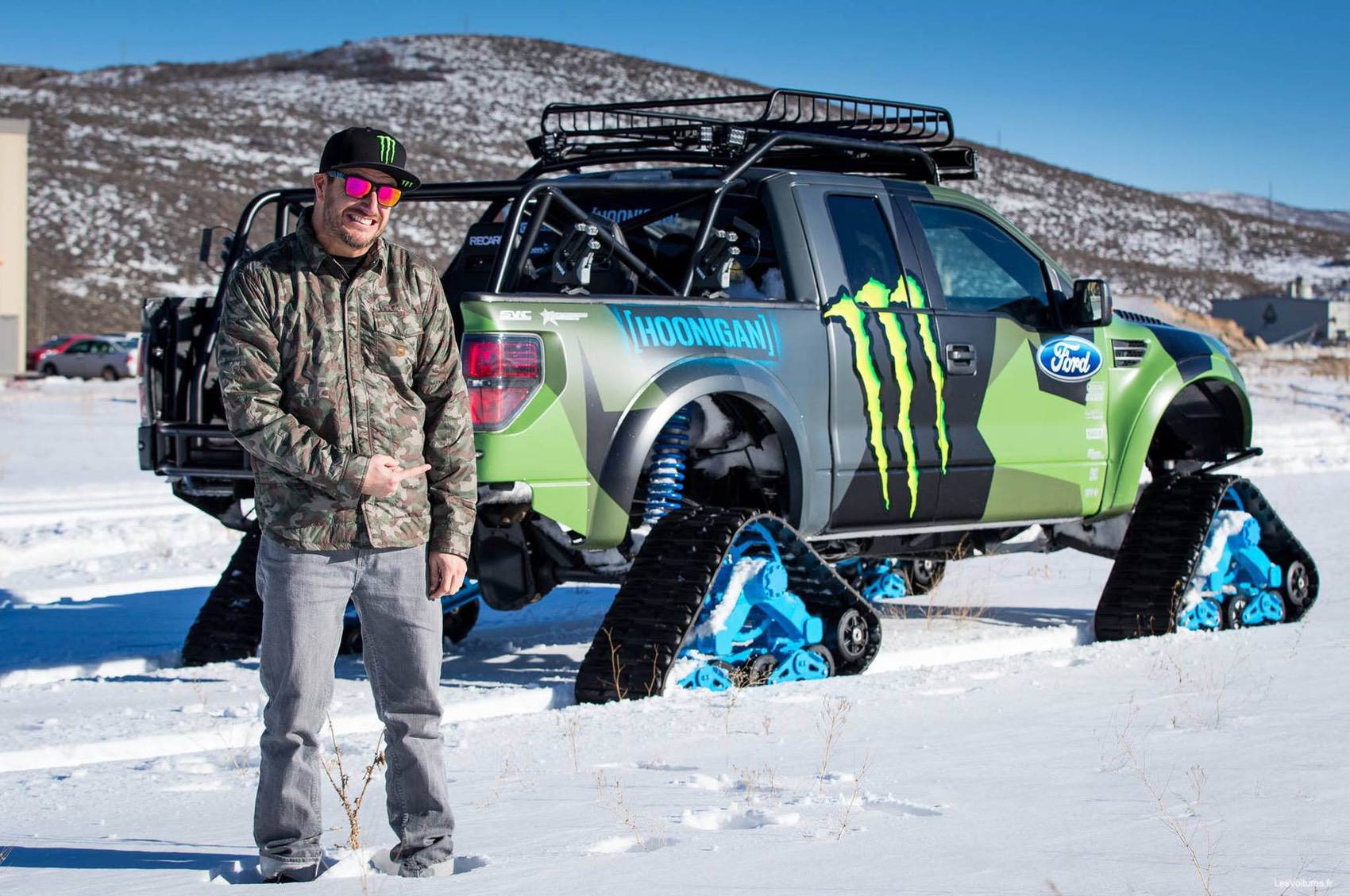 Vidéo : Ken Block de sortie avec son monstrueux Ford F-150 RaptorTRAX ...
