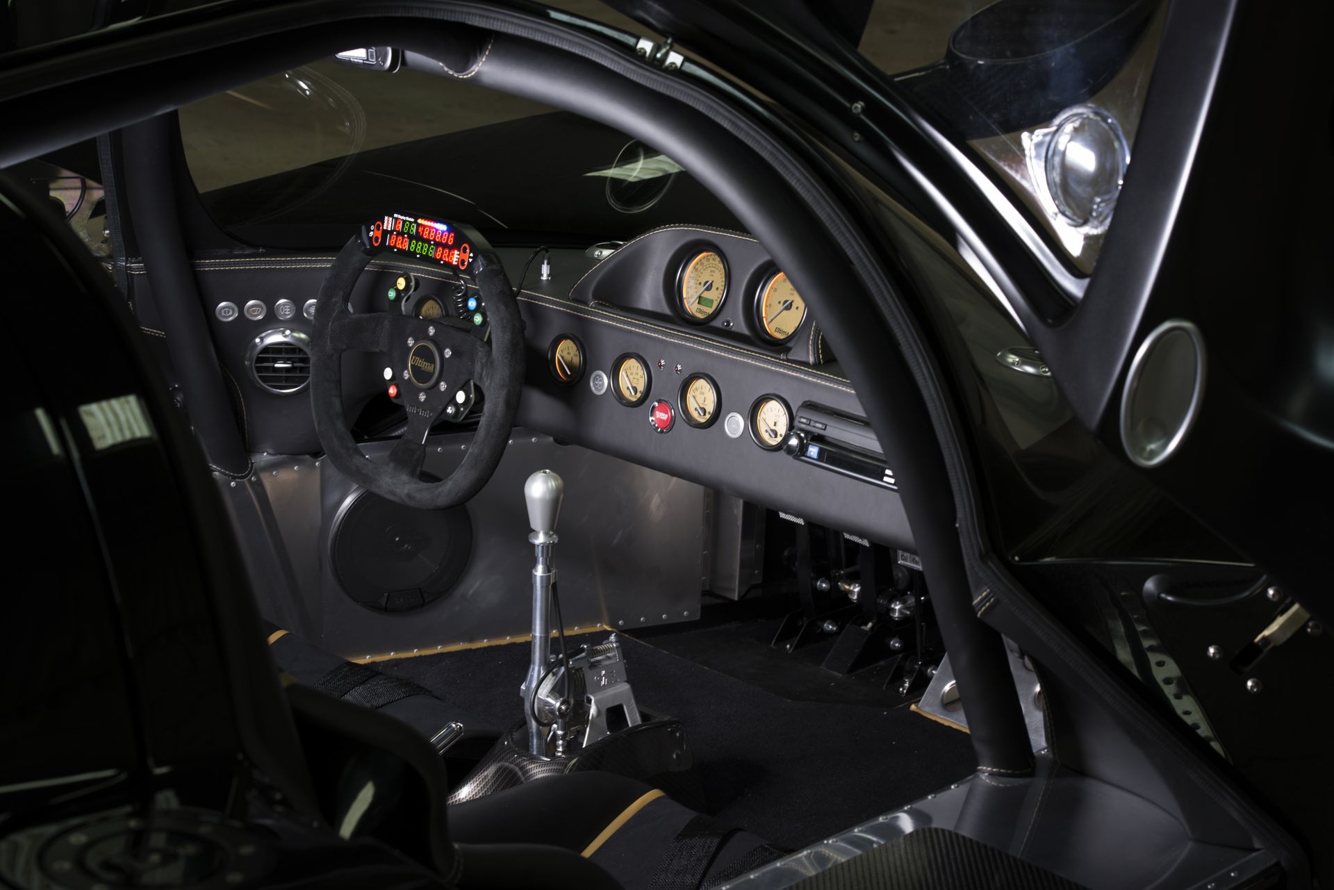 Ultima Evolution : la Supercar en kit "Made in England" ! - Les Voitures