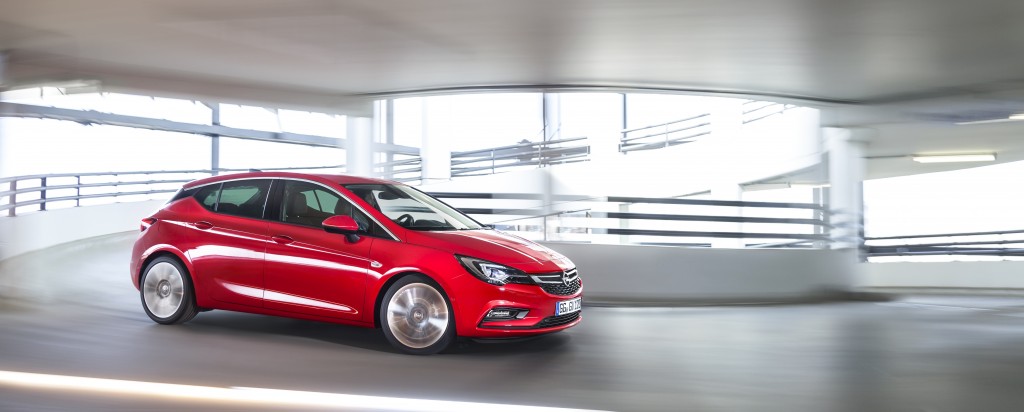 Opel Astra : la nouvelle génération s'offre un max d'innovations ...