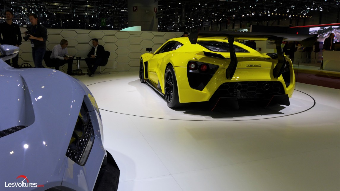 Zenvo TS1 & concept TSR : le phœnix renaît de ses cendres à Genève ...