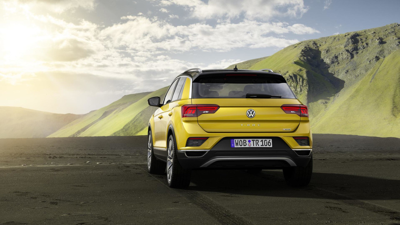 Volkswagen T-Roc : le nouveau SUV se révèle ! - Les Voitures