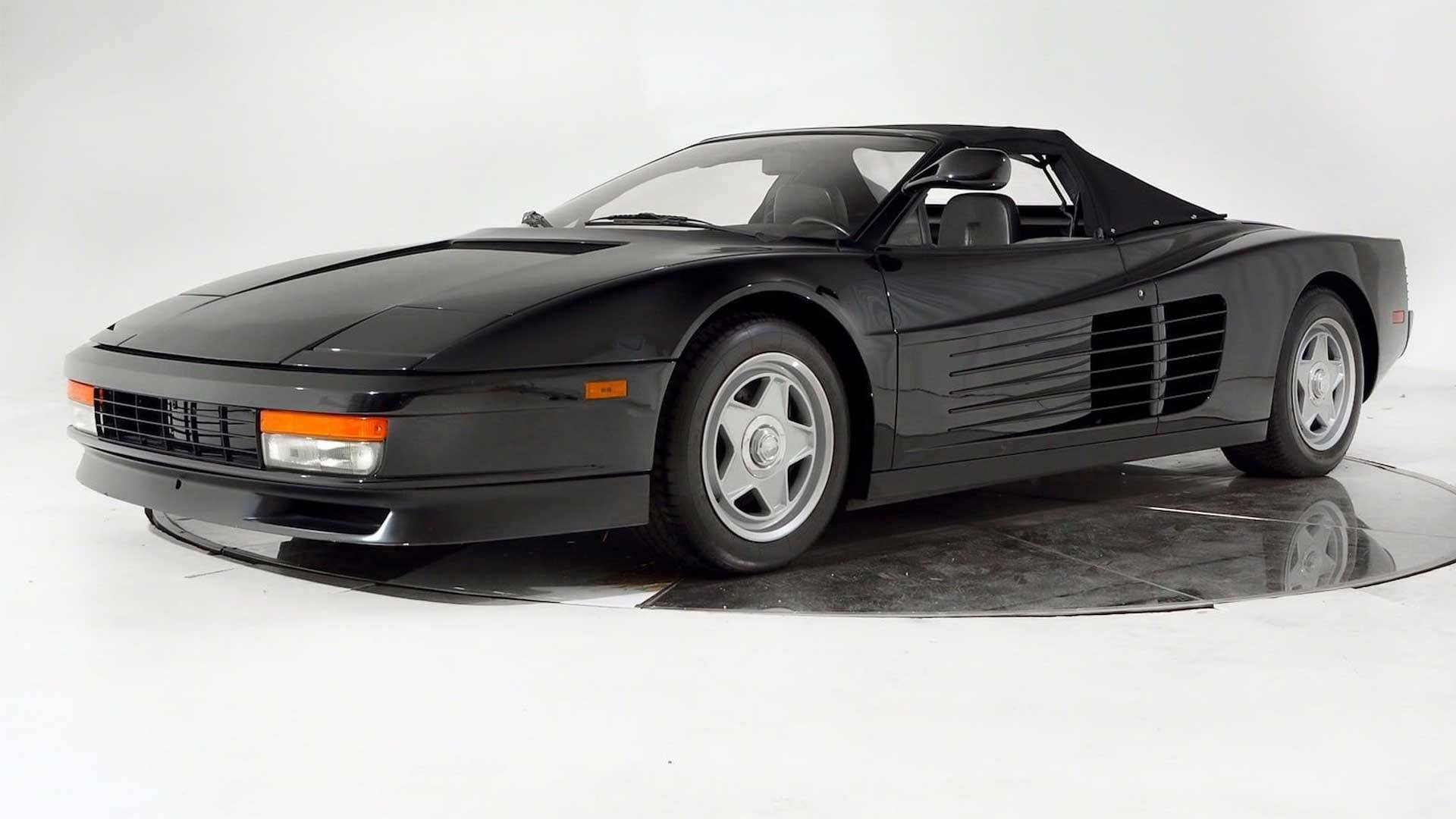 Ferrari Testarossa : un rare cabriolet utilisé par Pepsi et Michael ...