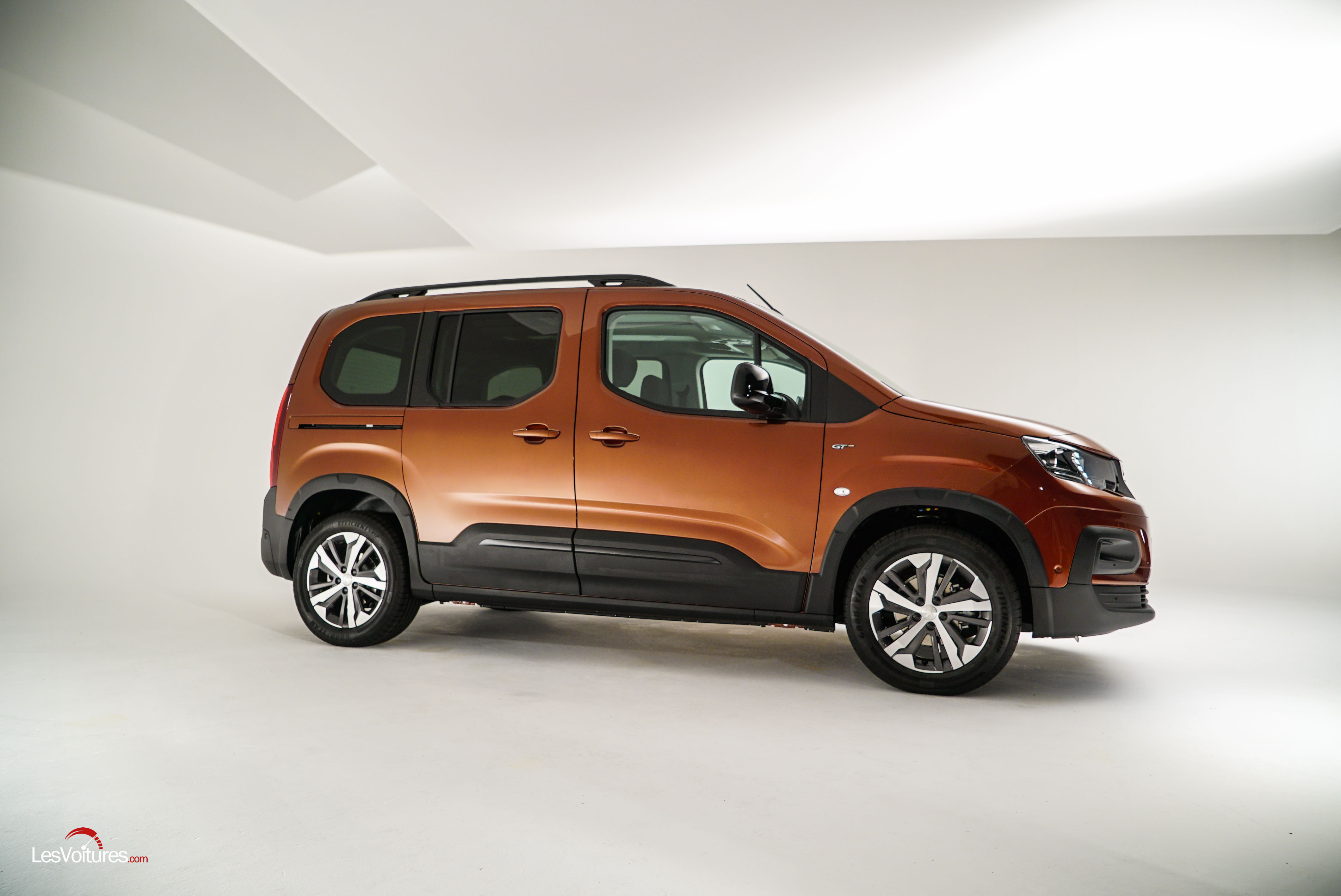 Peugeot Rifter Concept : il "plante sa tente" à Genève - Les Voitures