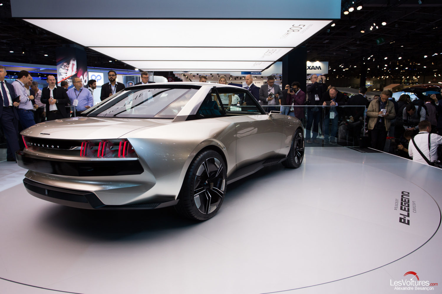 Peugeot e-Legend Concept : la star du Mondial de l'Auto - Les Voitures