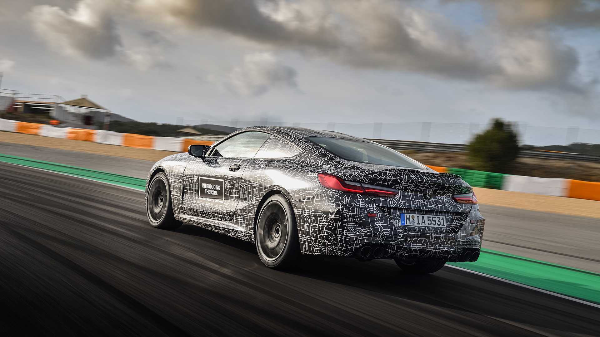 BMW M8 : les premières photos officielles - Les Voitures