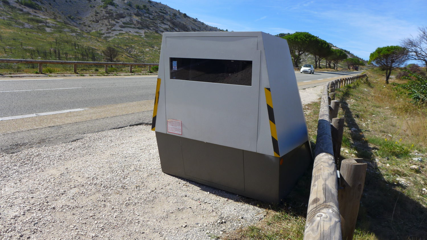 Radars : forte "vague nationale" de détérioration - Les Voitures
