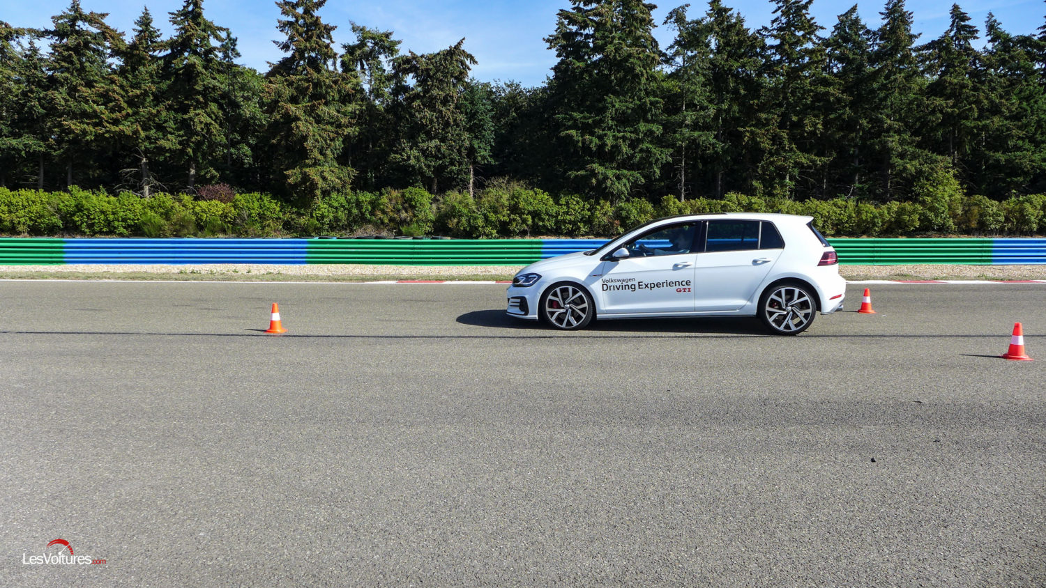 Volkswagen Driving Experience : les stages à l'essai - Les Voitures