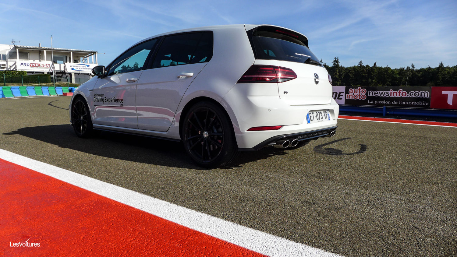 Volkswagen Driving Experience : les stages à l'essai - Les Voitures