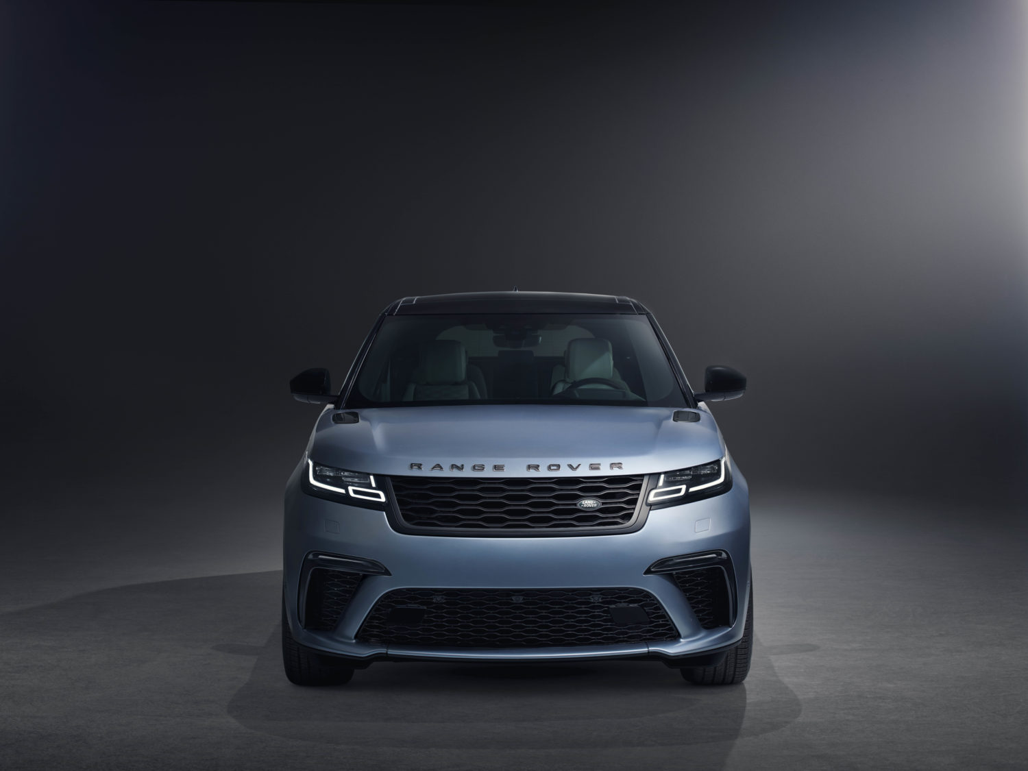 Range Rover Velar : une version V8 de 550 chevaux - Les Voitures