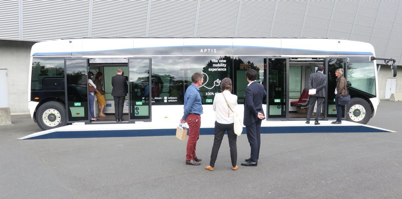 Alstom Aptis : voici le bus électrique qui roule "en crabe" - Les Voitures