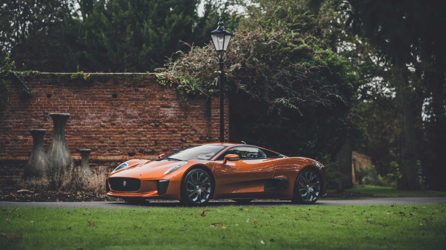 Jaguar C-X75 : la voiture du film "Spectre" est à vendre - Les Voitures