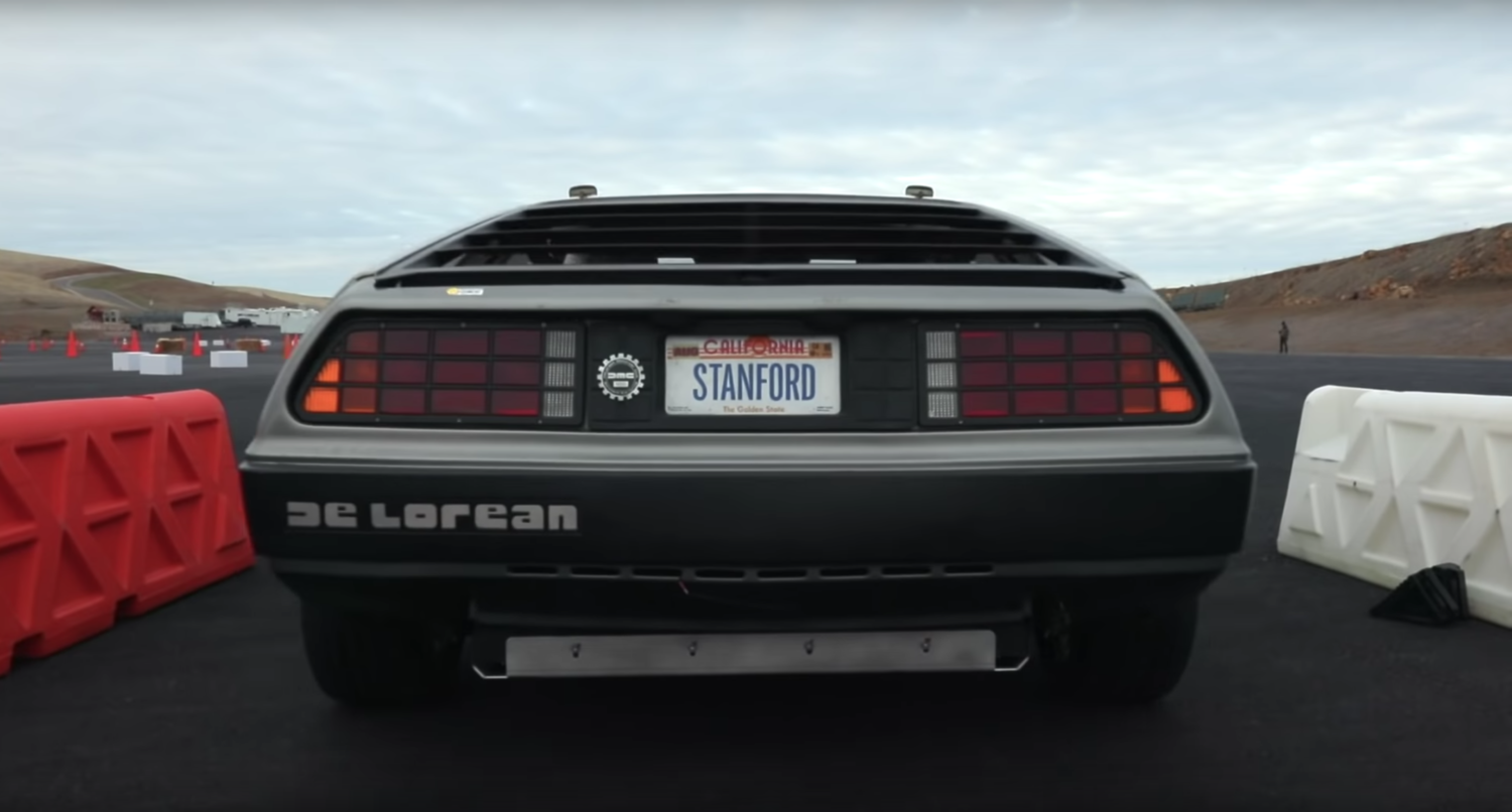 Vidéo : une DeLorean DMC-12 électrique et autonome en drift - Les Voitures