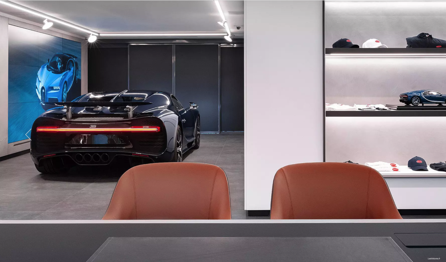Bugatti : un showroom ouvre tout près de Paris à Neuilly - Les Voitures