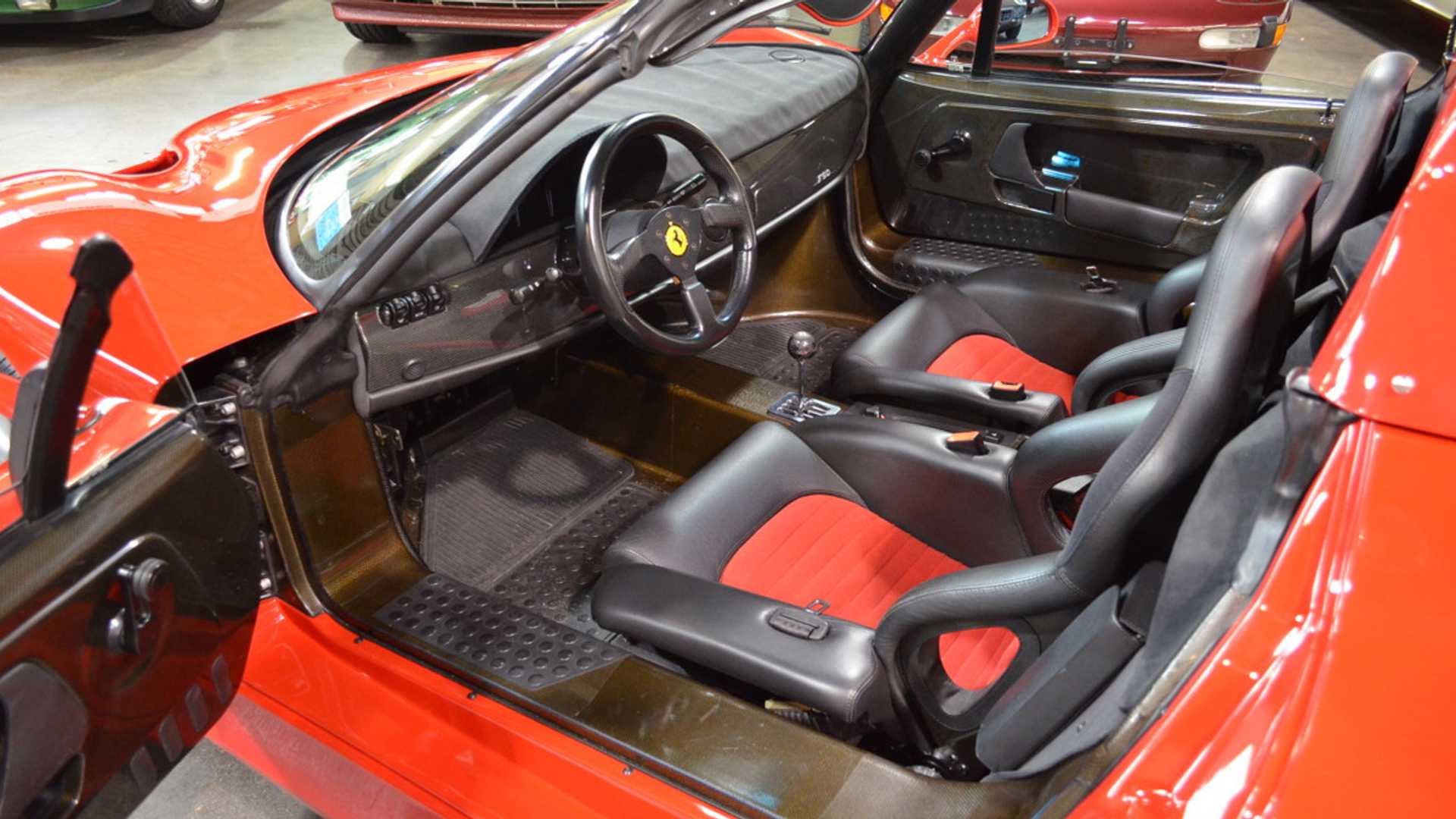 Ferrari F50 : un exemplaire de pré-série à vendre 3,3 M$ - Les Voitures