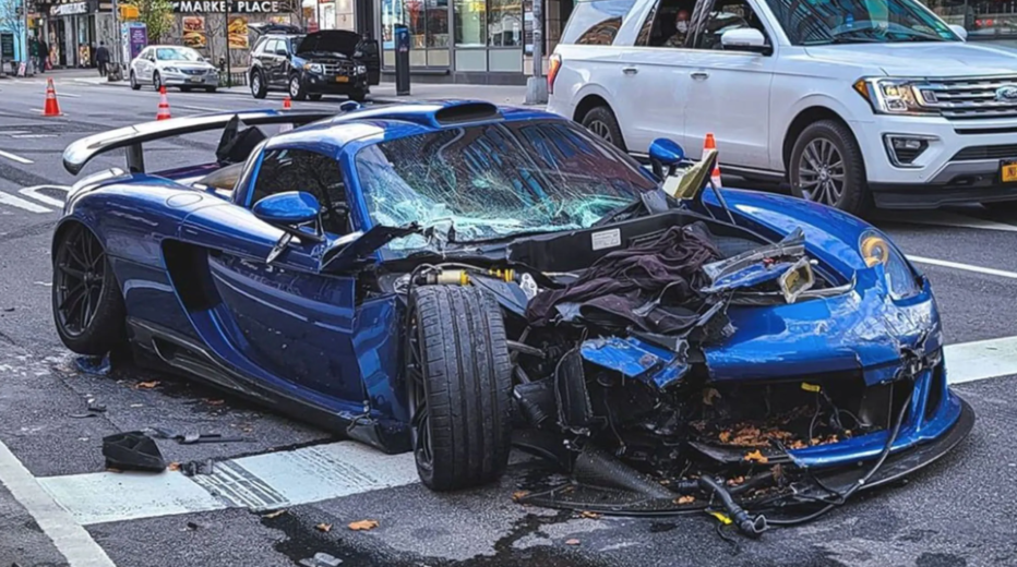 Pagani Huayra Roadster : un rare exemplaire détruit (vidéo) - Les Voitures