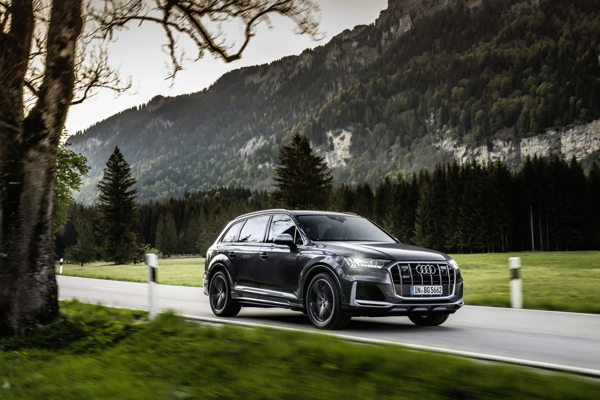 Audi SQ7 et SQ8 : un V8 essence de 507 chevaux disponible - Les Voitures