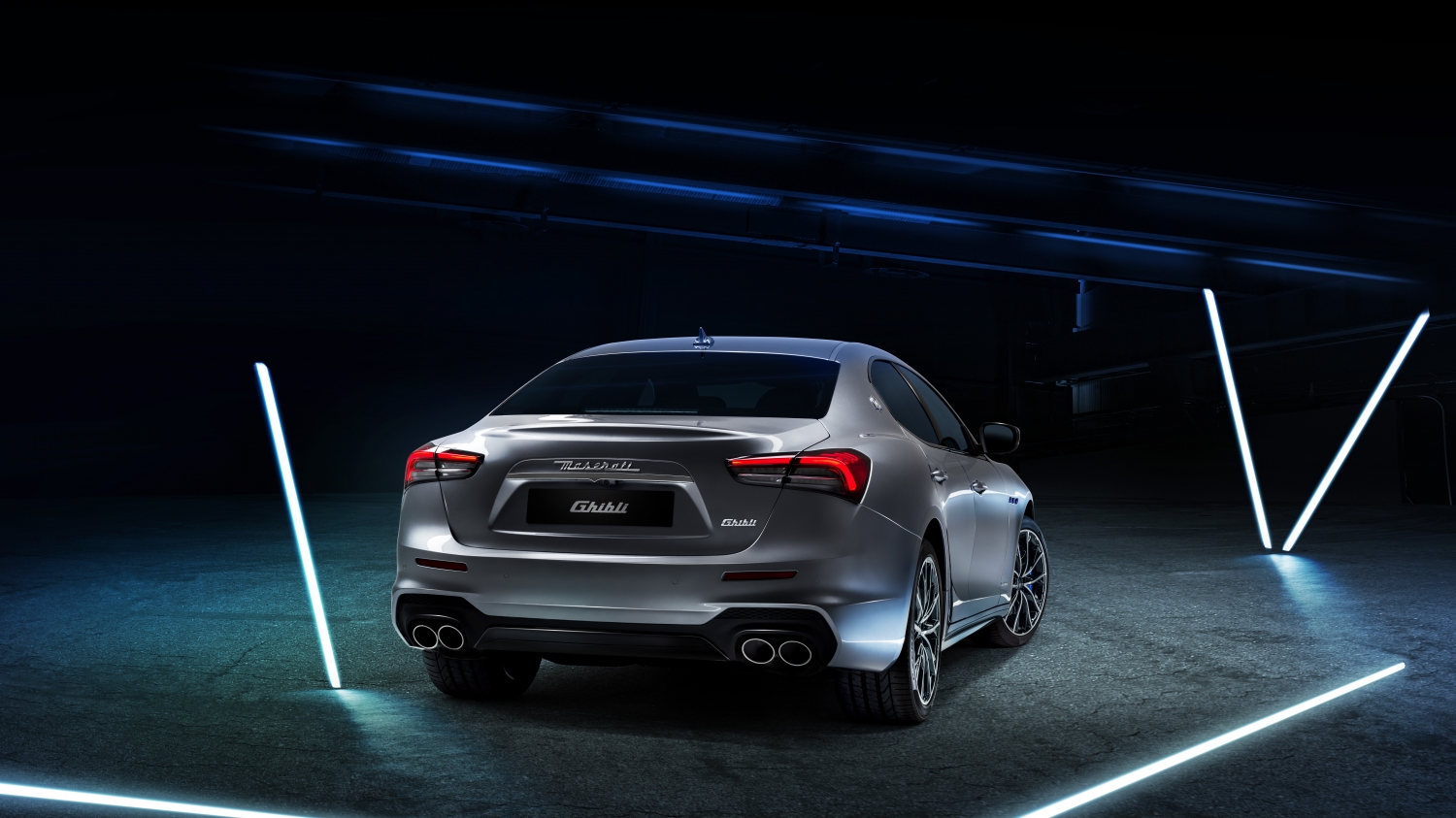 Maserati Ghibli Hybrid : une première à micro-hybridation - Les Voitures