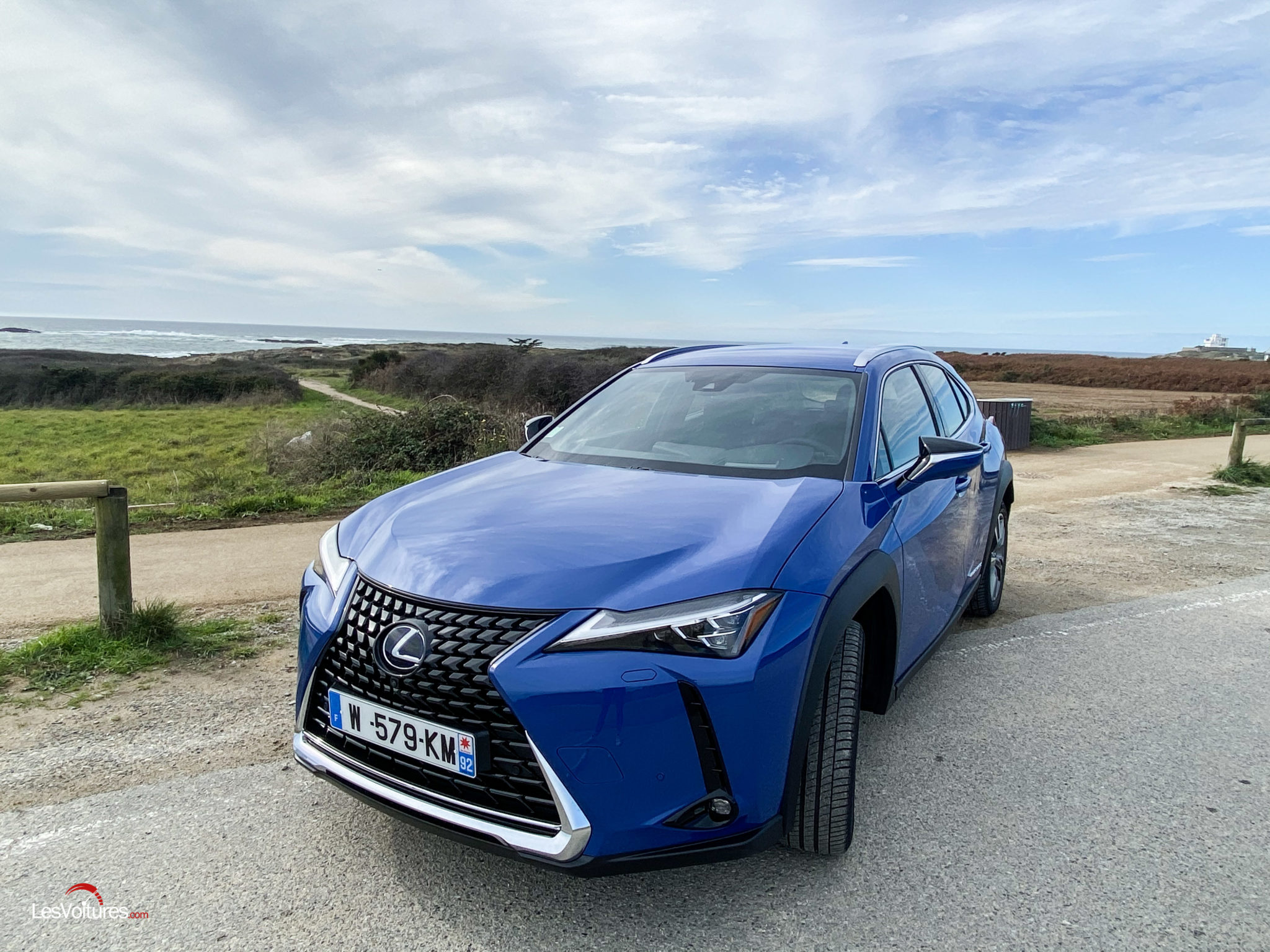 Lexus UX 300e : première électrique, essai - Les Voitures