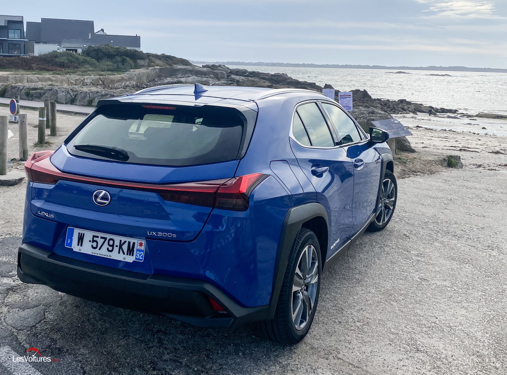 Lexus UX 300e : première électrique, essai - Les Voitures