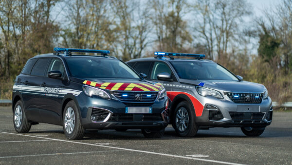 Alpine A110 : nouvelle "recrue" de la Gendarmerie nationale - Les Voitures