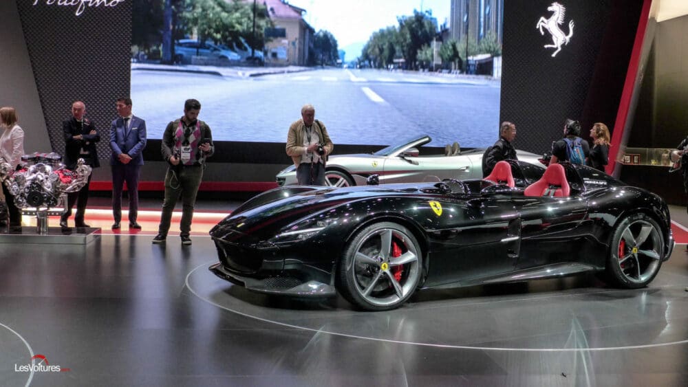 F1 : Cristiano Ronaldo en visite à Maranello - Les Voitures