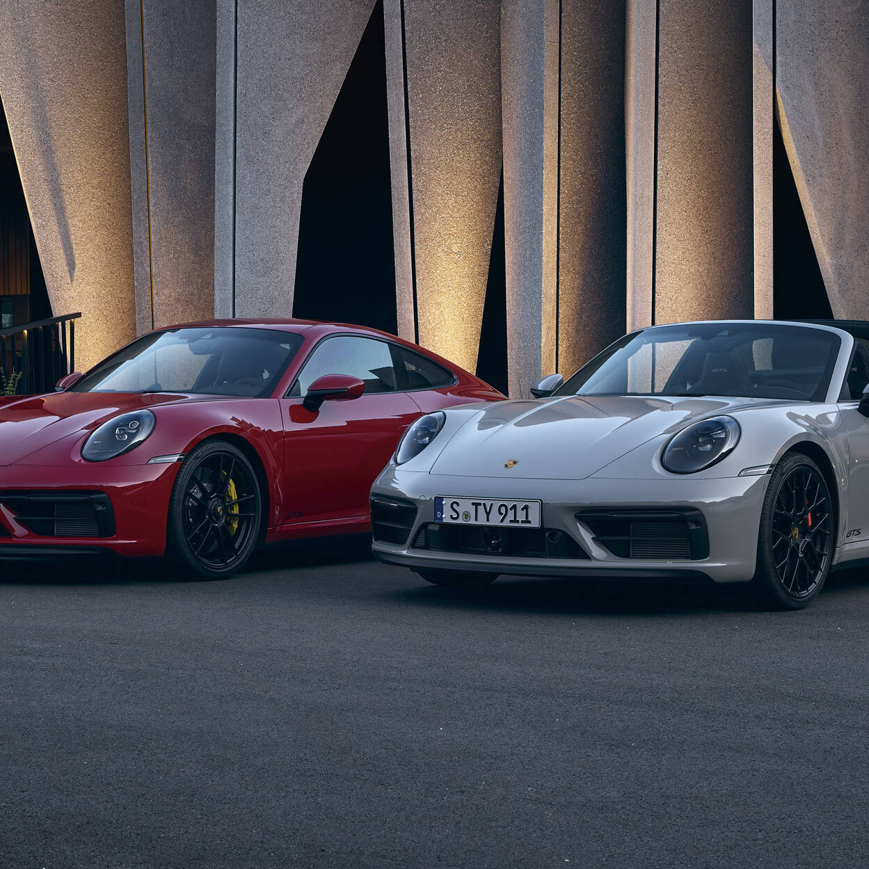 Aston Martin Valkyrie AMR Pro : voici la version définitive - Les Voitures