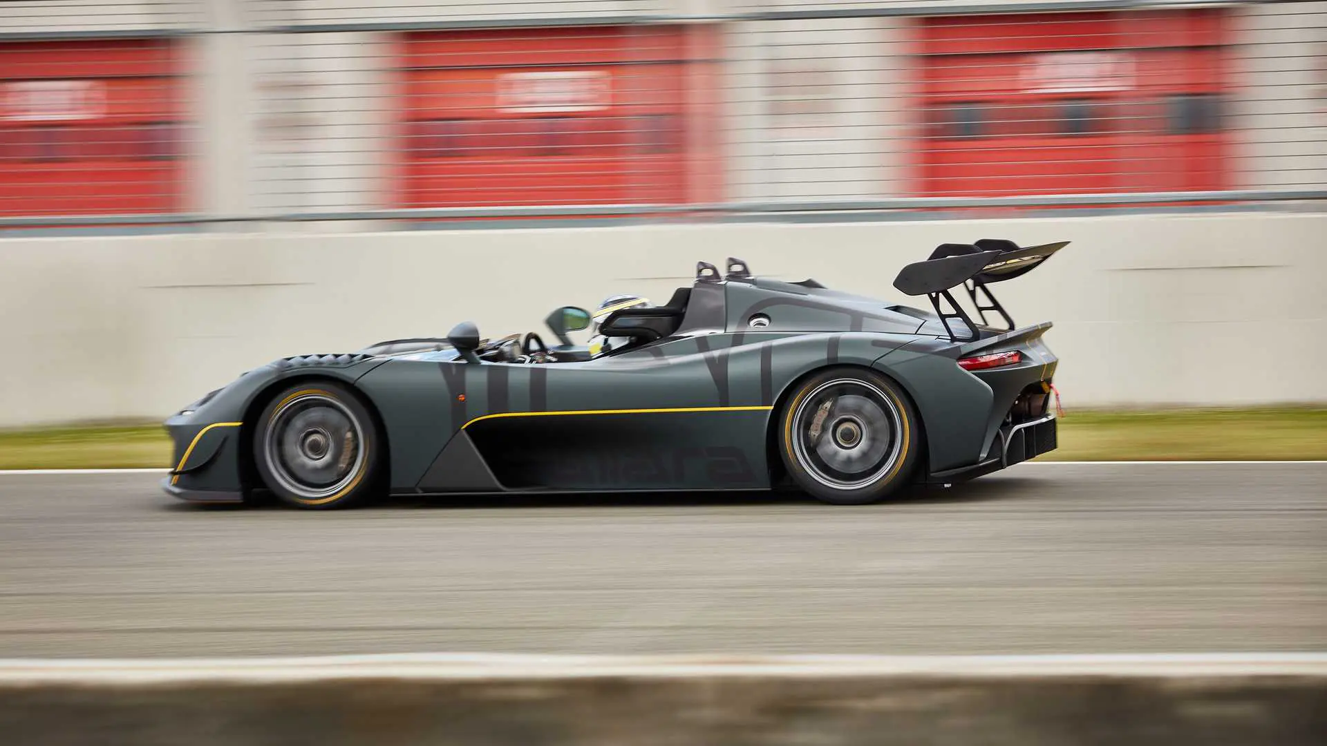 Dallara Stradale EXP : speedster réservé à la piste - Les Voitures