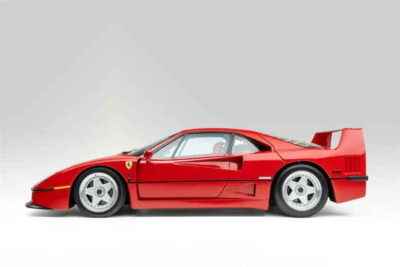 Ferrari F40 : un rare exemplaire américain à vendre - Les Voitures