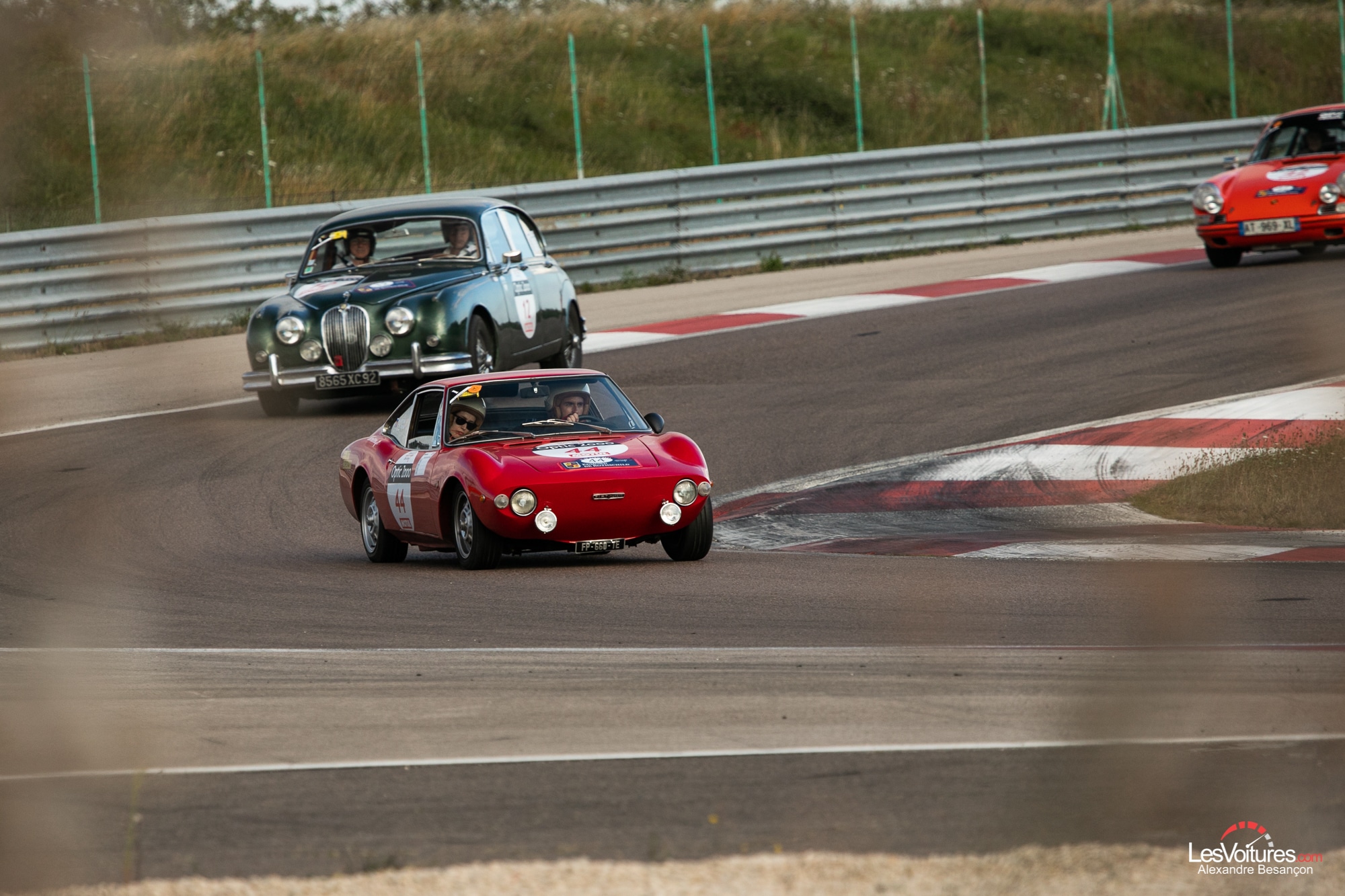 Tour Auto – Paris-Beaune : la Fiat 850 Moretti démarre en douceur - Les ...
