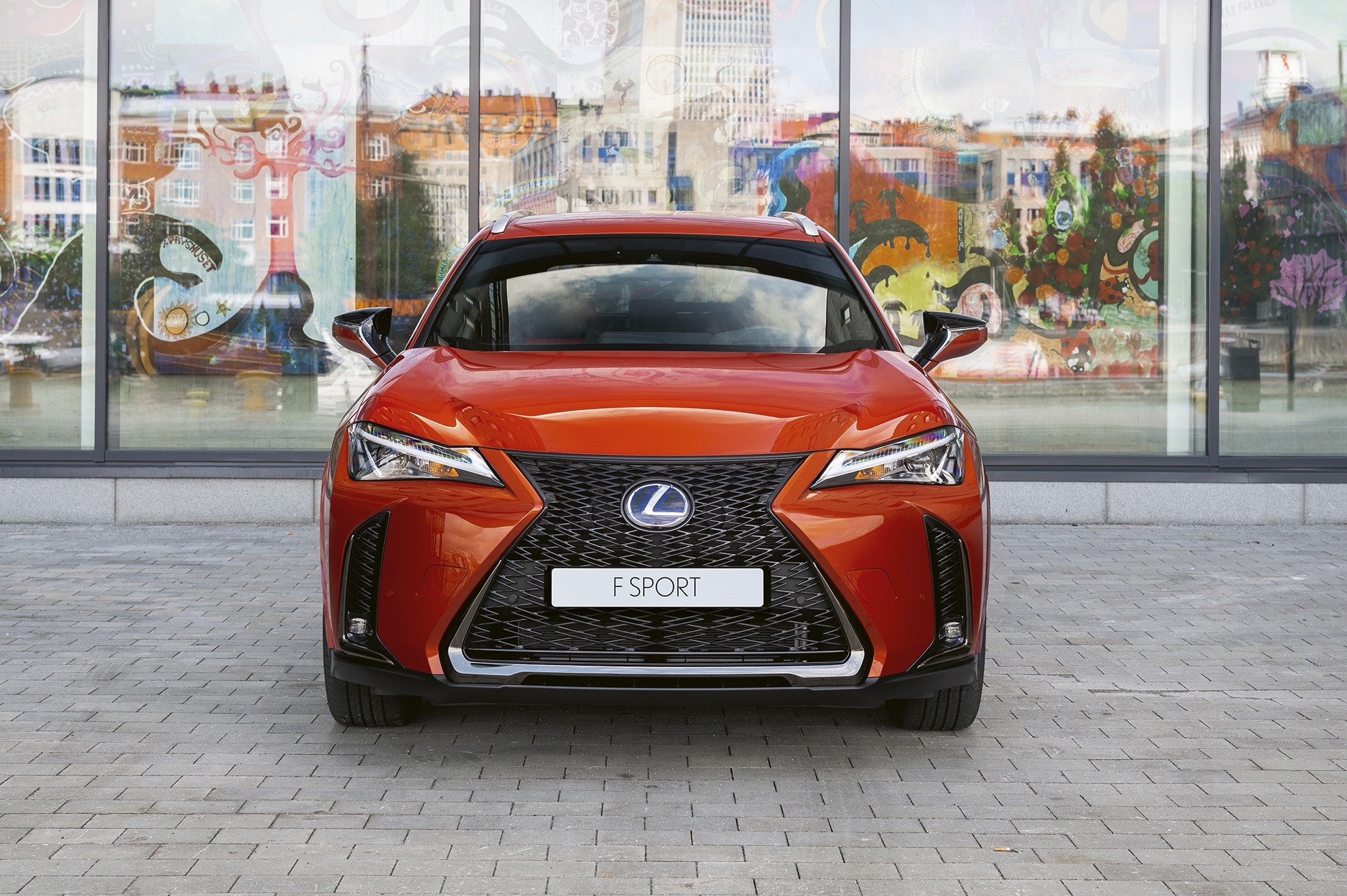Lexus 250h : mise à jour de style - Les Voitures