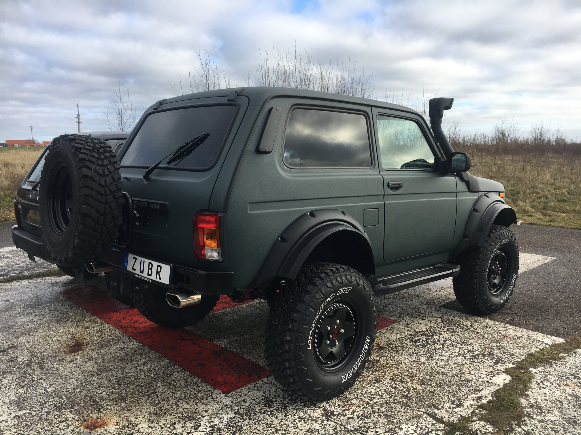 Lada Niva : disponible en version "Monster Truck" - Les Voitures