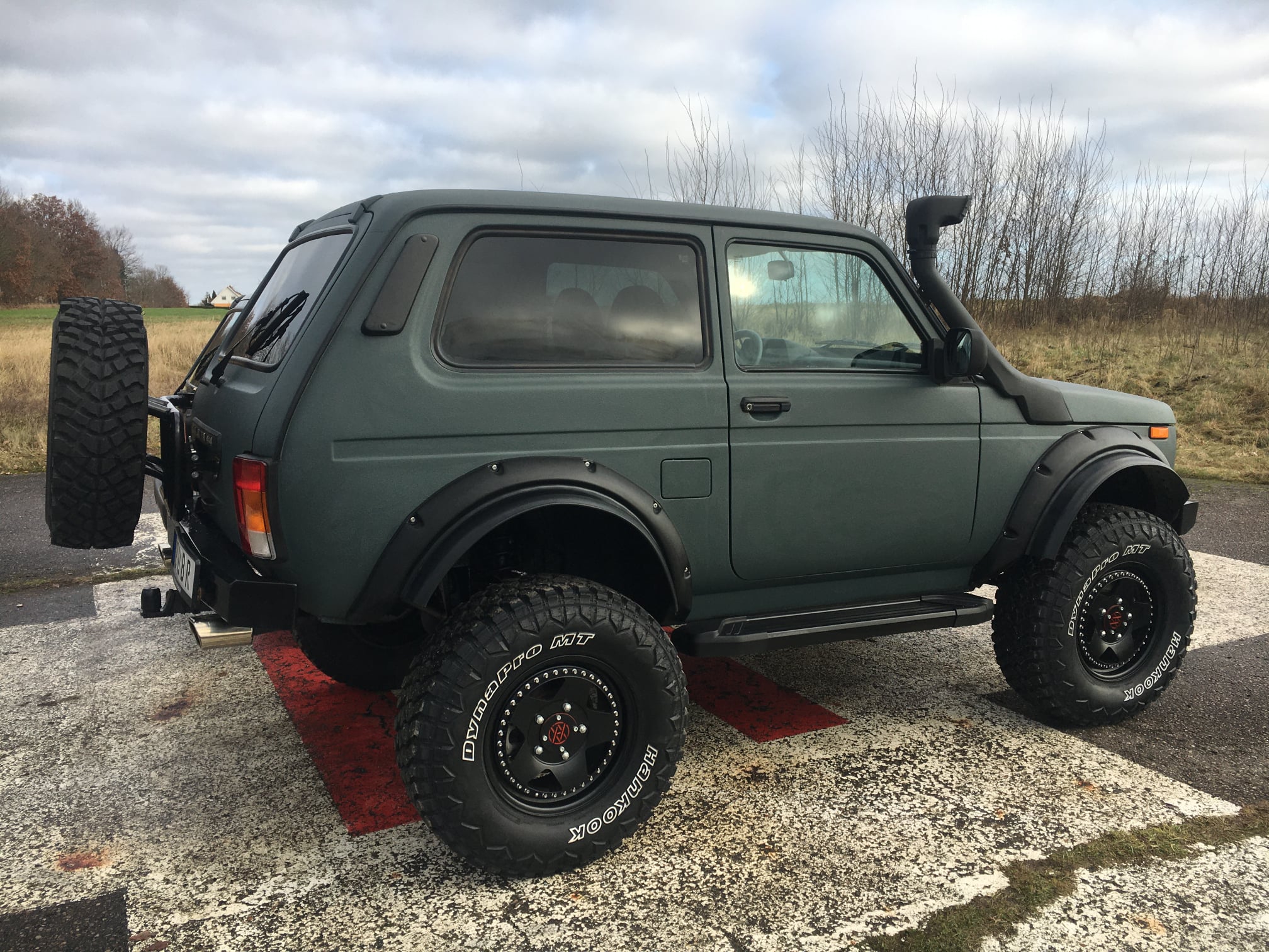 Lada Niva : disponible en version "Monster Truck" - Les Voitures