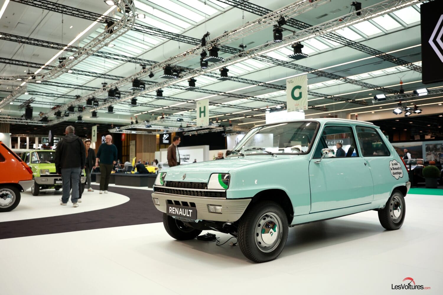 Renault 5 : ses 50 ans en photos au Rétromobile - Les Voitures