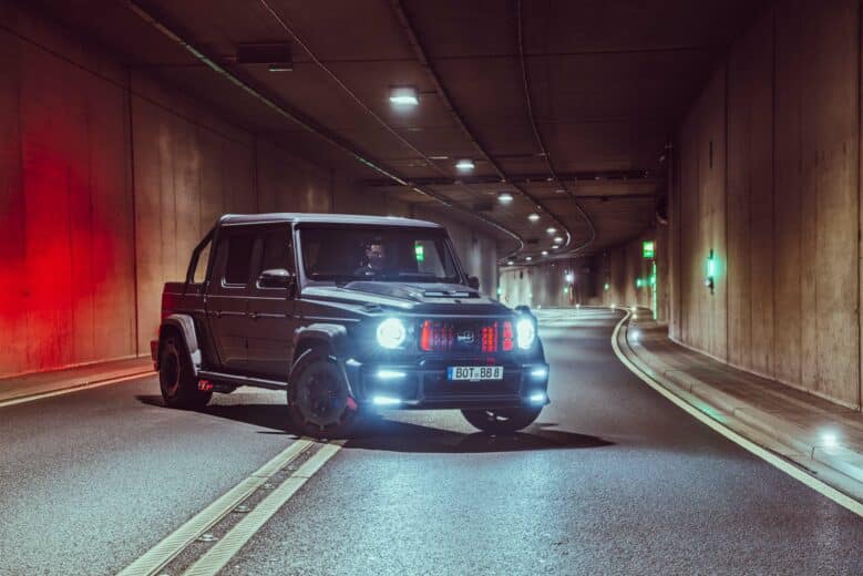 Brabus P 900 Rocket Edition : radical pick-up AMG Classe G 63 - Les ...