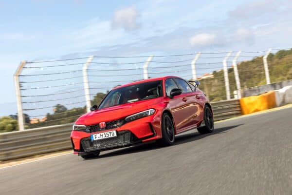 Honda Civic Type R : 329 ch et à partir de 55 000 € en France - Les ...