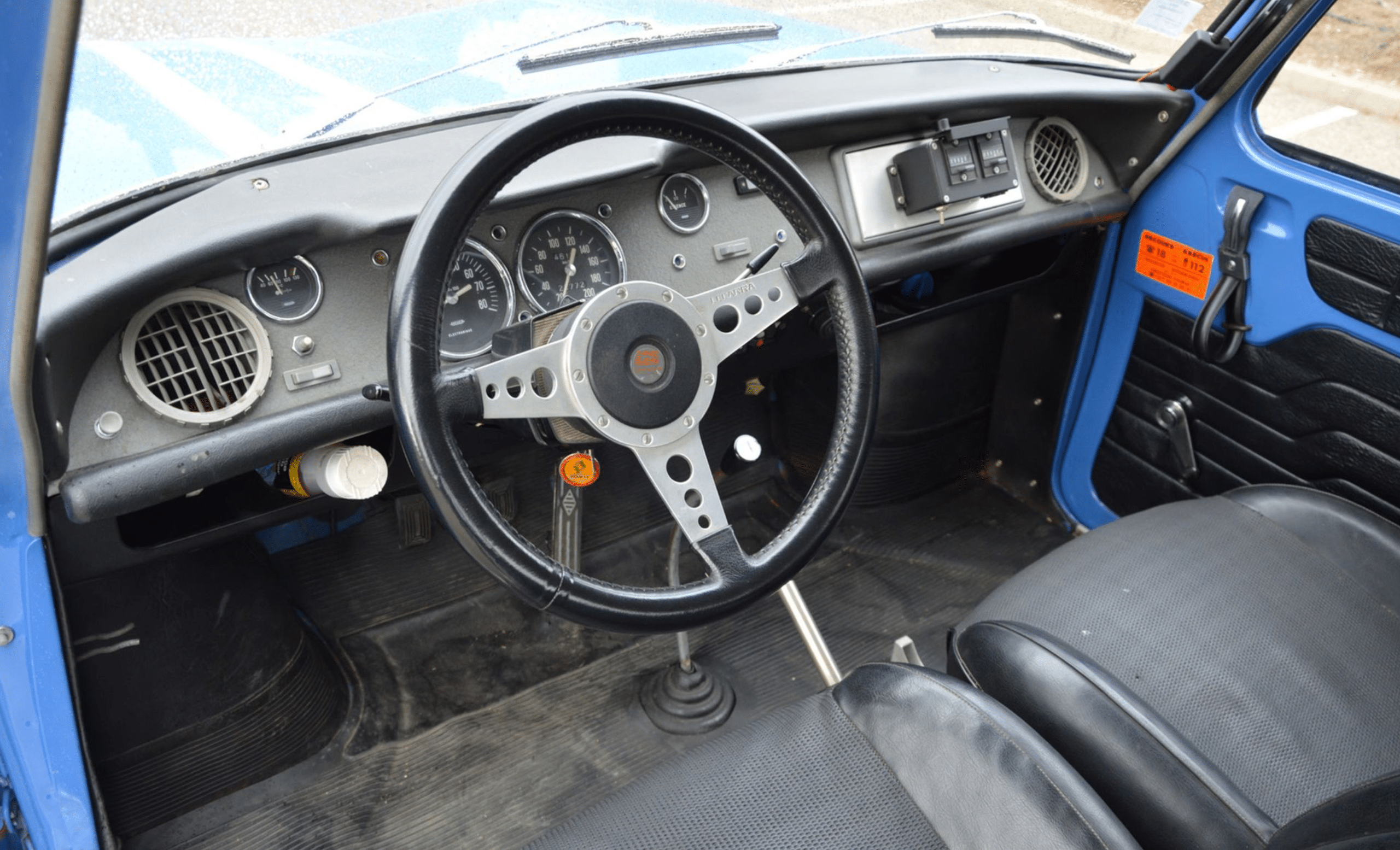 Renault 8 Gordini 1100 : un rare exemplaire à vendre estimé entre 30 ...