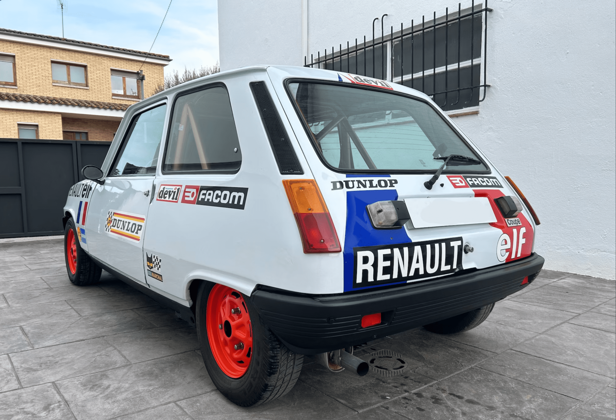 Renault 5 Alpine Coupe : un rare exemplaire à vendre - Les Voitures