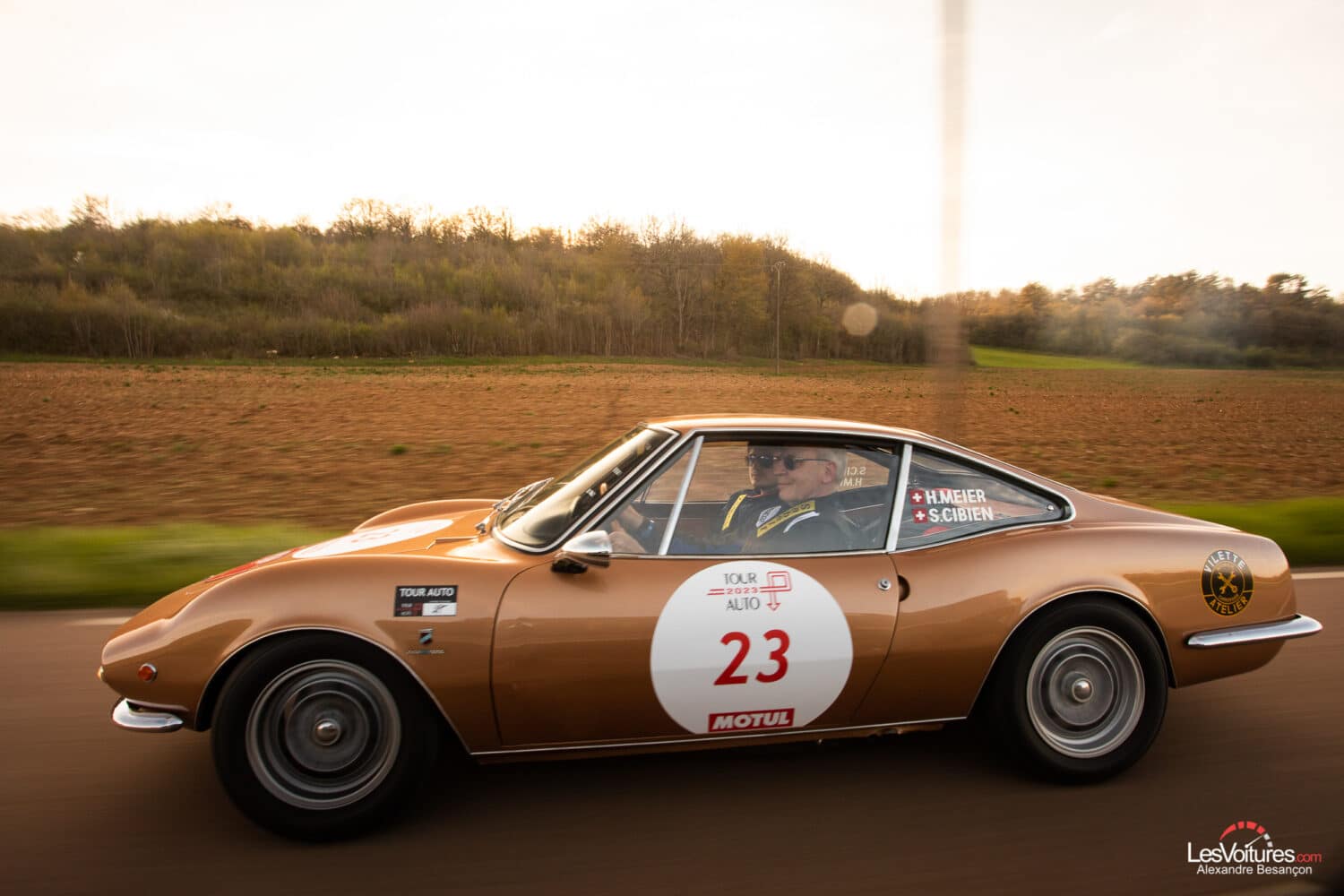 Tour Auto : retour sur l'épopée de la Fiat 850 Moretti Sportiva - Les ...