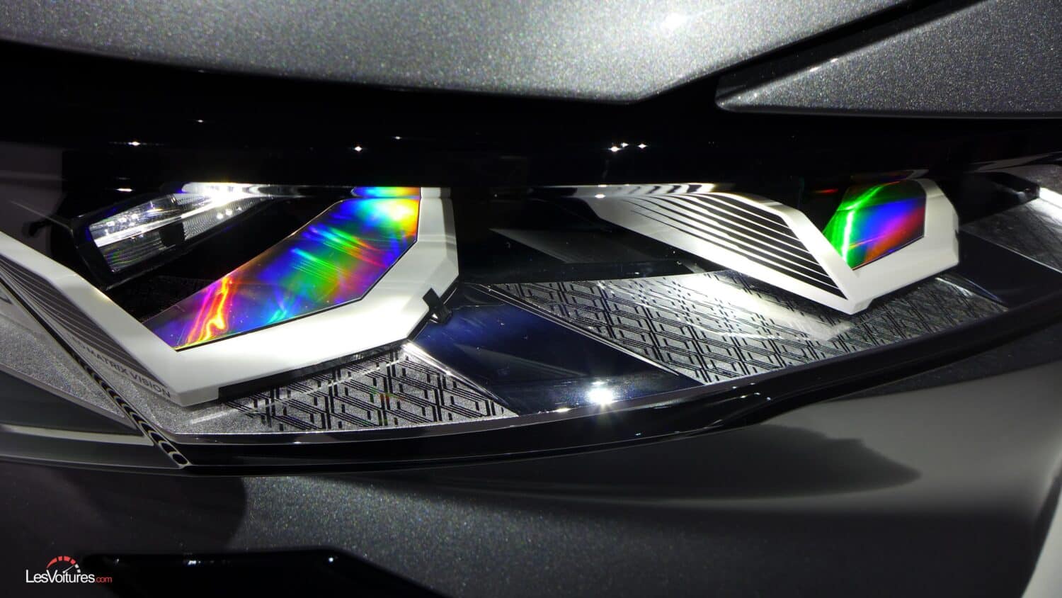 Renault Rafale : le "losange s'envole" vers le haut de gamme - Les Voitures