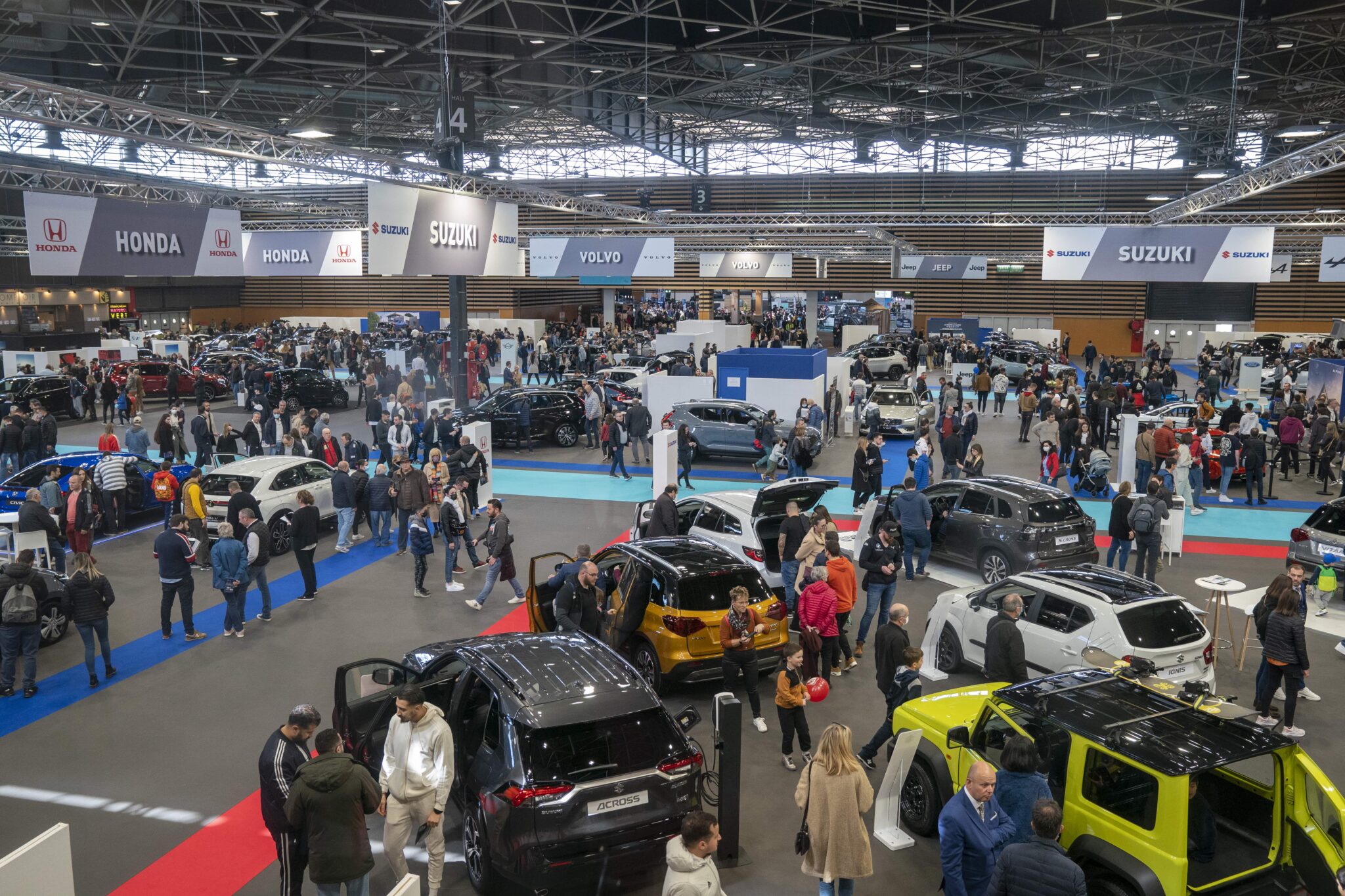 Salon Automobile de Lyon : déjà plus fort que le Mondial de l'Auto de ...
