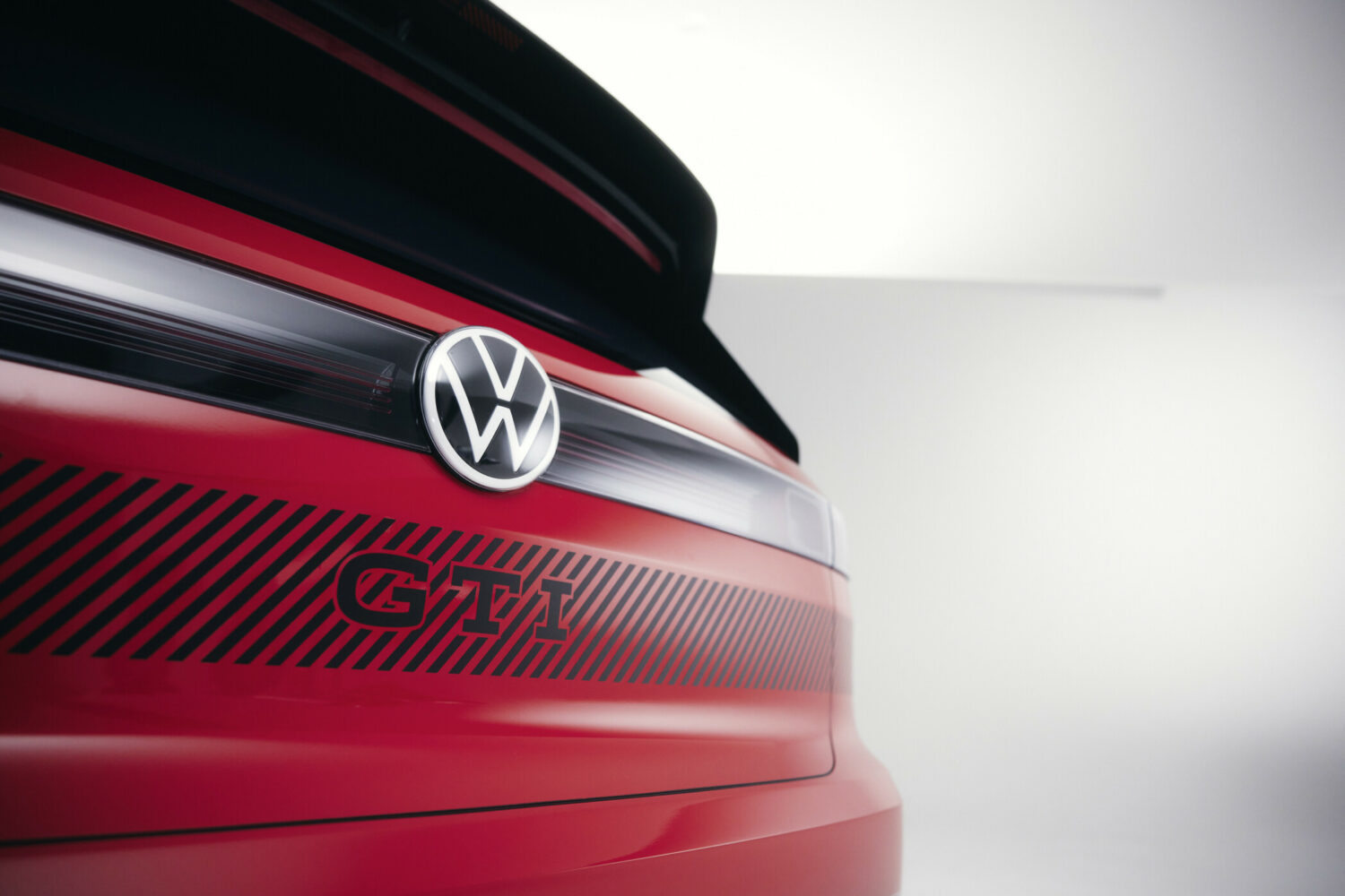 Volkswagen ID. GTI Concept : future voiture électrique sportive - Les ...