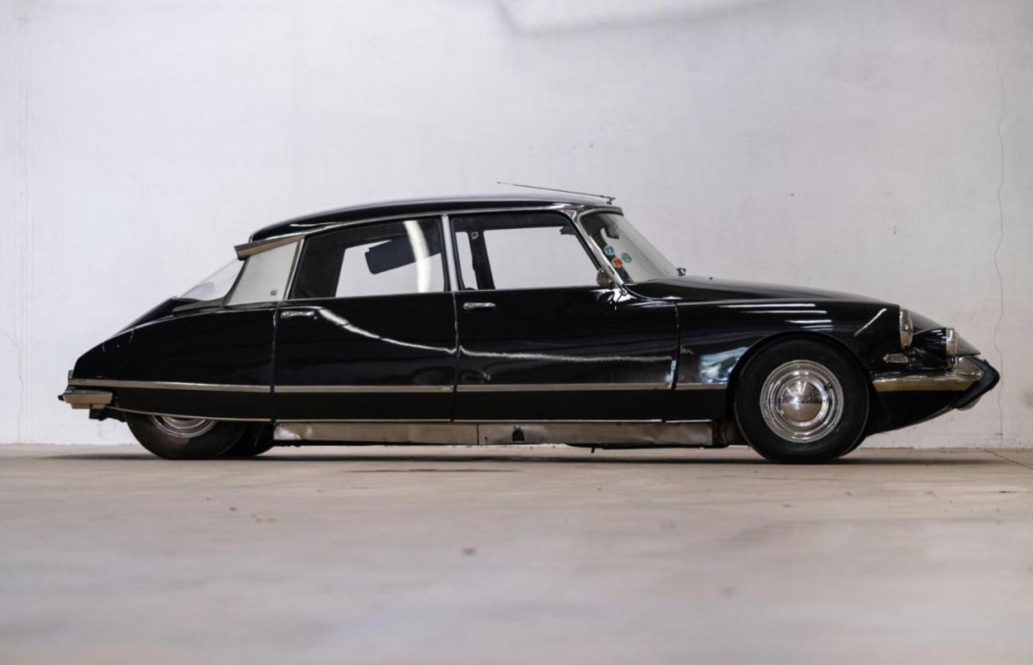 Citroën C15 6 roues : une "Occasion de rêve à saisir" - Les Voitures