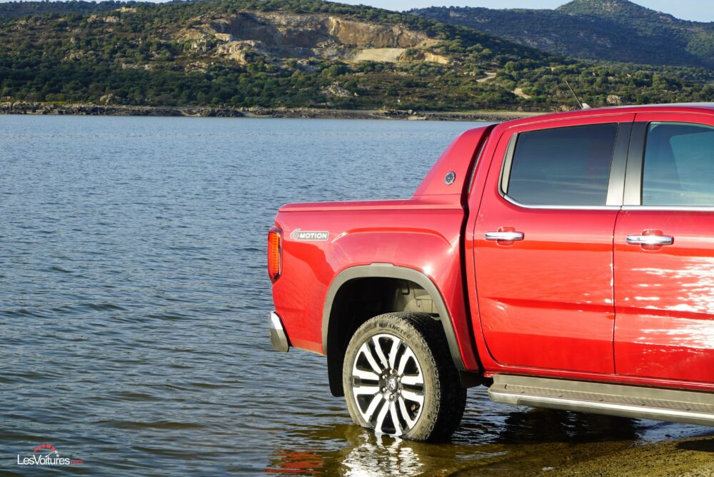 Volkswagen Amarok : évasion extrême en Corse, essai - Les Voitures