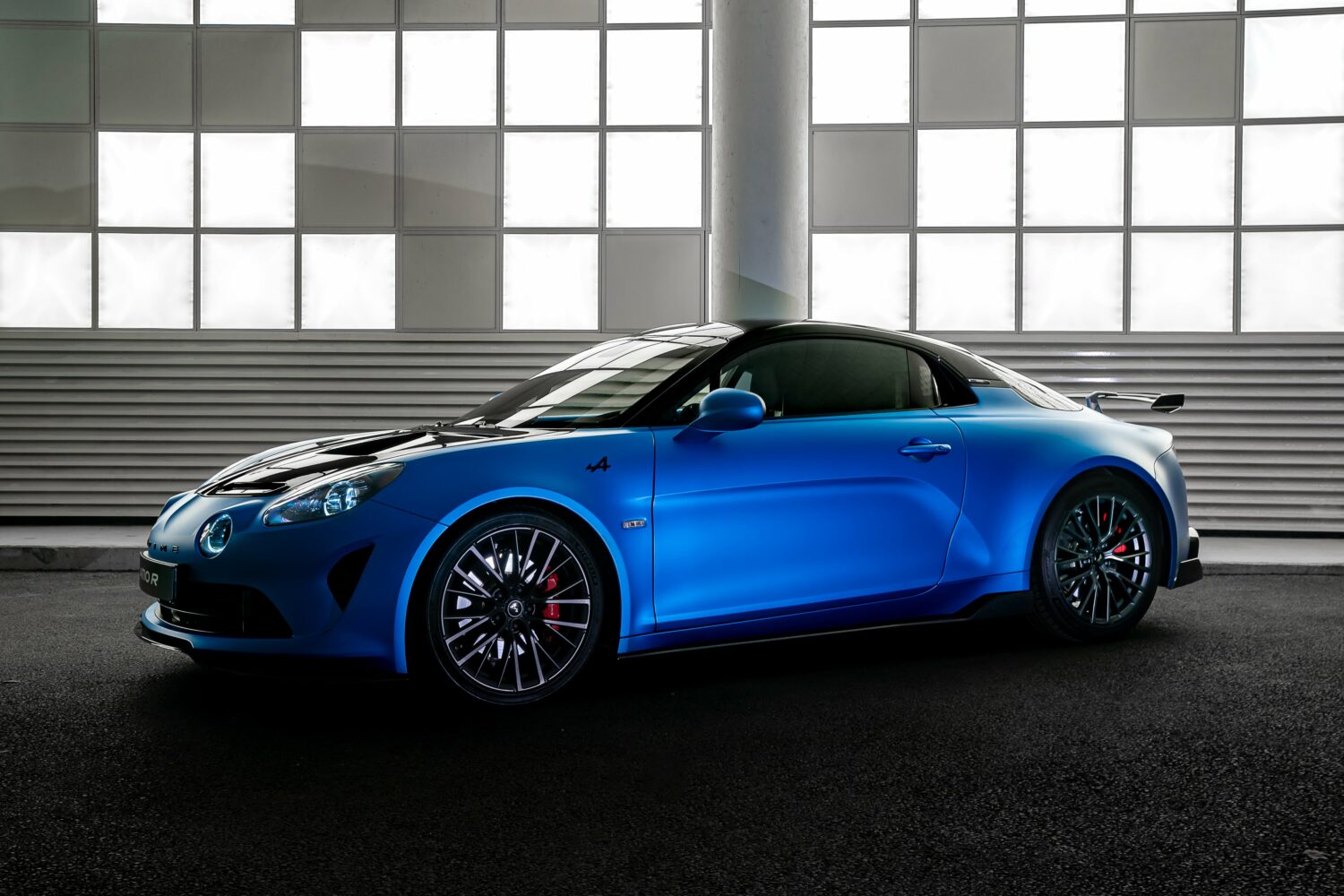 Alpine A110 : prix en hausse et nouvelle version A110 R Turini sans ...