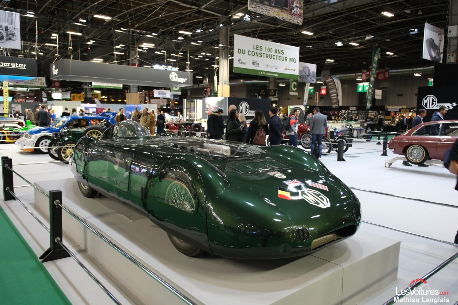 Rétromobile : le centenaire de MG Motor avec le roadster Cyberster 100% ...