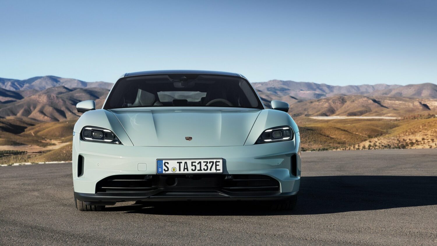 Porsche Taycan : jusqu'à 952 ch et plus d'autonomie pour la version 2024 - Les Voitures