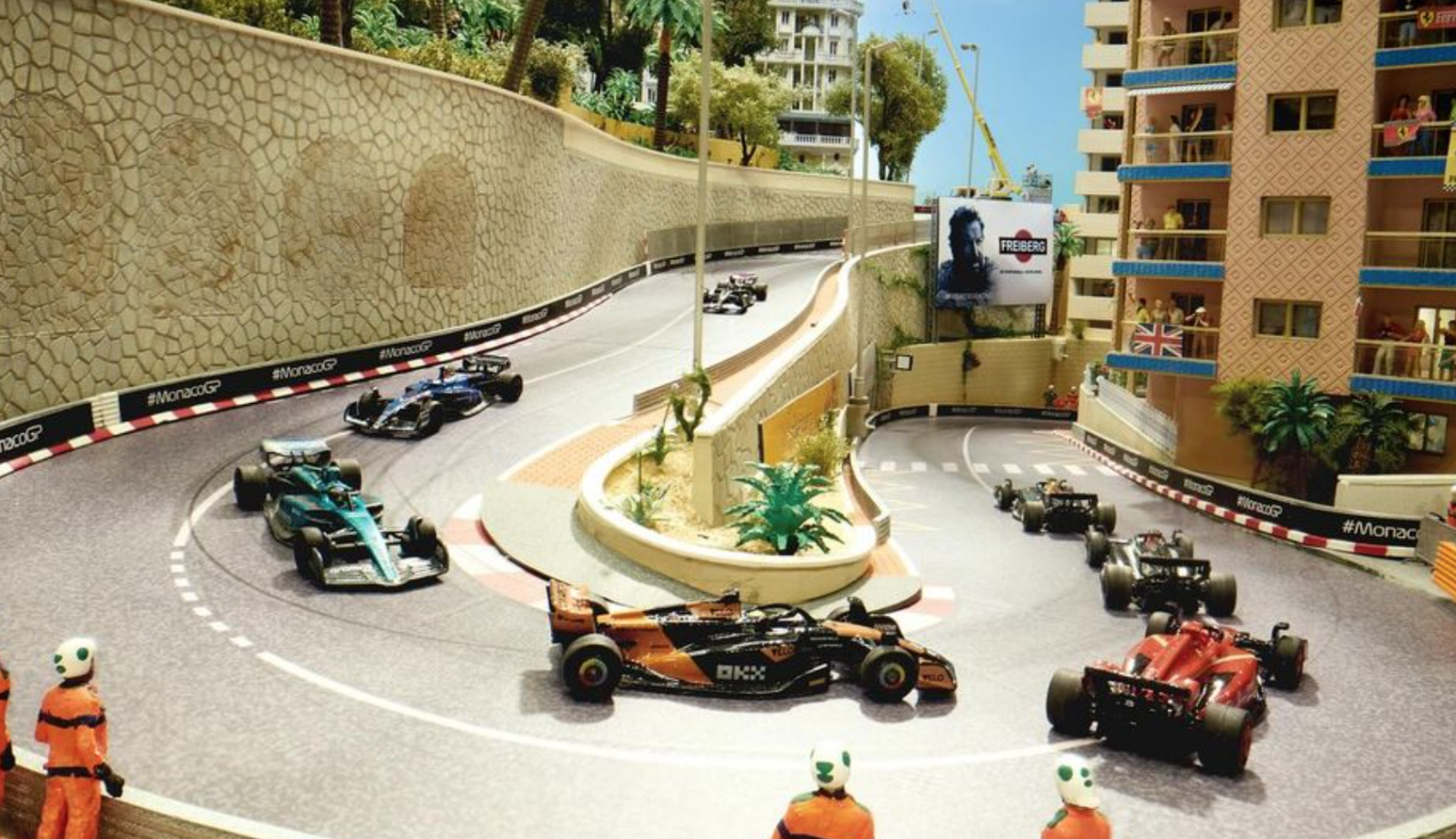 Vidéo : l'époustouflant circuit miniature des GP de Monaco et E-Prix de ...